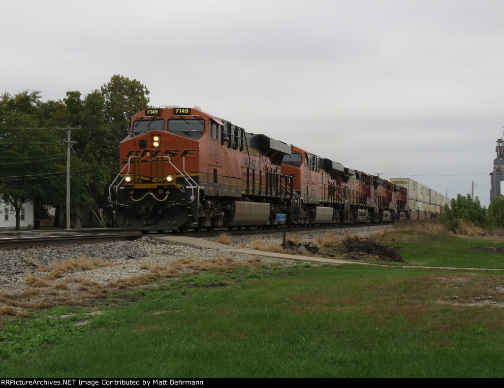 BNSF 7149